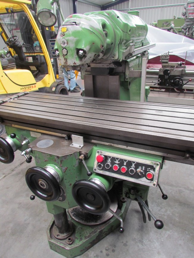 Ram Type And Universal Ram Type Milling Machines